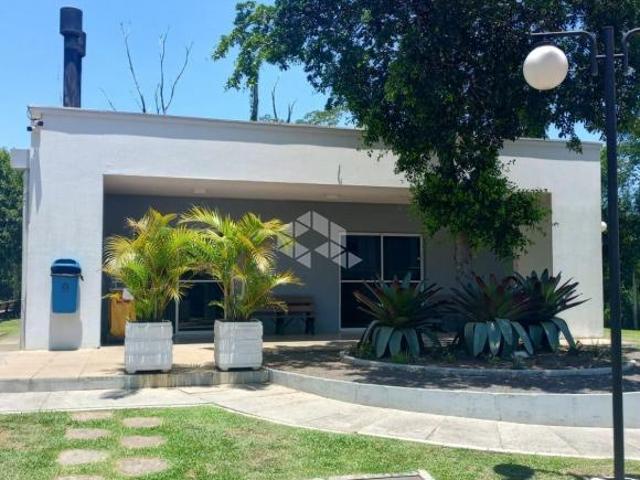 Oportunidade Imperdível: Apartamento Semi Mobiliado à Venda!