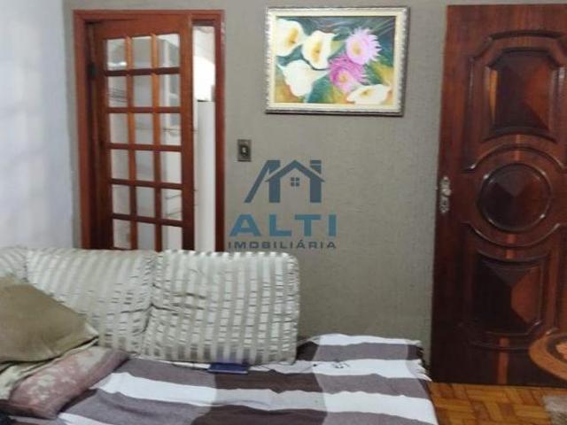Oportunidade imperdível! Belíssima casa à venda no bairro Dr. Laurindo