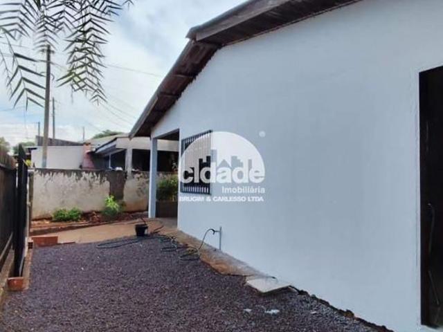 OPORTUNIDADE IMPERDÍVEL – CASA À VENDA