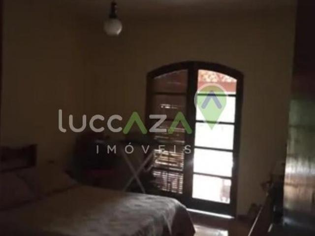 Oportunidade imperdível: Casa à venda em Jacareí SP, Parque Santo Antônio, 2 quartos, 2 banheiros, 1