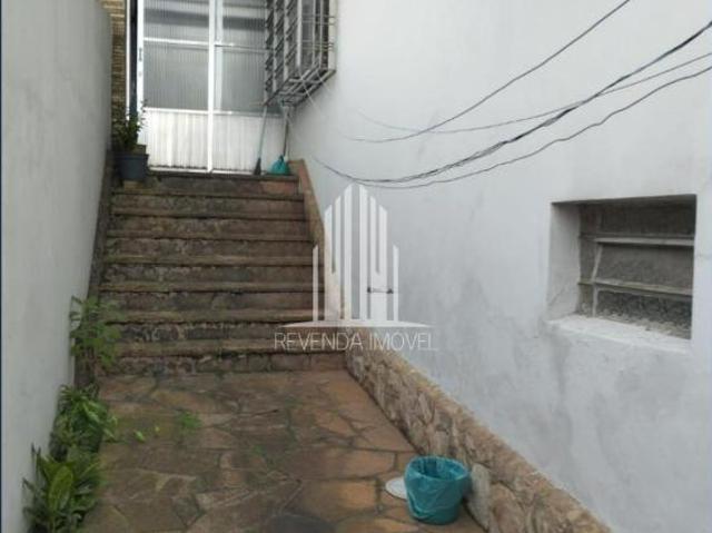 Oportunidade Imperdível: Casa à Venda em São Paulo SP, Bosque da Saúde, 2 quartos, 2 banheiros, 3 va