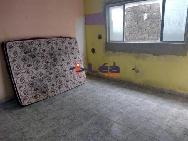 Oportunidade imperdível: Casa à venda em Suzano SP, bairro Parque Buenos Aires, com 1 quarto, 1 sala