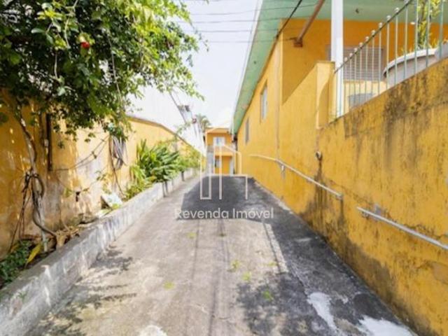 Oportunidade Imperdível: Casa à Venda no Jardim Umuarama, São Paulo SP 2 Quartos, 1 Sala, 2 Banheiro