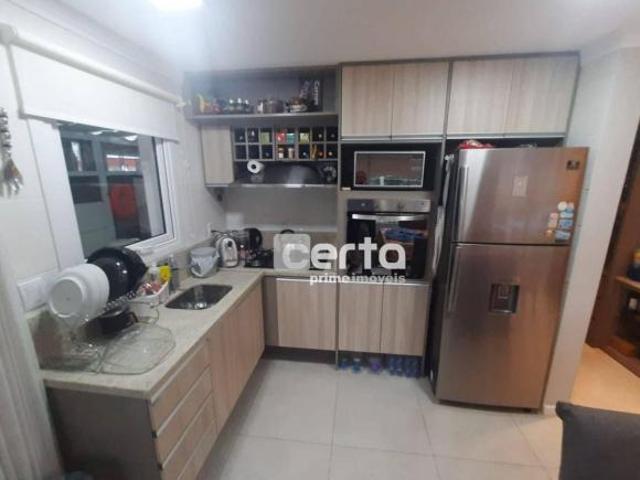 Oportunidade Imperdível: Casa Geminada à Venda em Canela!