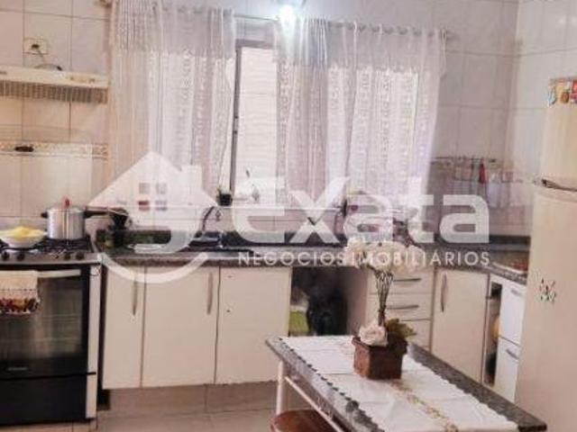 Oportunidade imperdivel! Casa padrao com 03 dormitorios no Jardim Ibiti do Paco