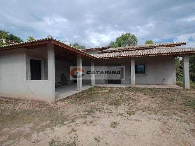 Oportunidade imperdível! Chácara com vista deslumbrante e localização privilegiada em Mairinque!