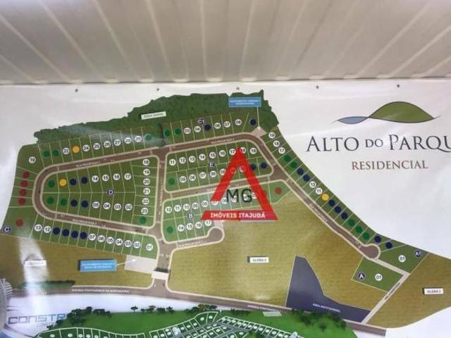 Oportunidade imperdível de adquirir lotes em uma área privilegiada com vista deslumbrante, no Bairro