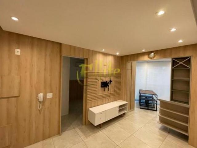 Oportunidade imperdível de morar ou investir em um apartamento semi mobiliado na Barra Funda, em São