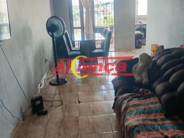 OPORTUNIDADE IMPERDÍVEL DUAS CASAS NO MESMO TERRENO JARDIM PARAVENTI GUARULHOS