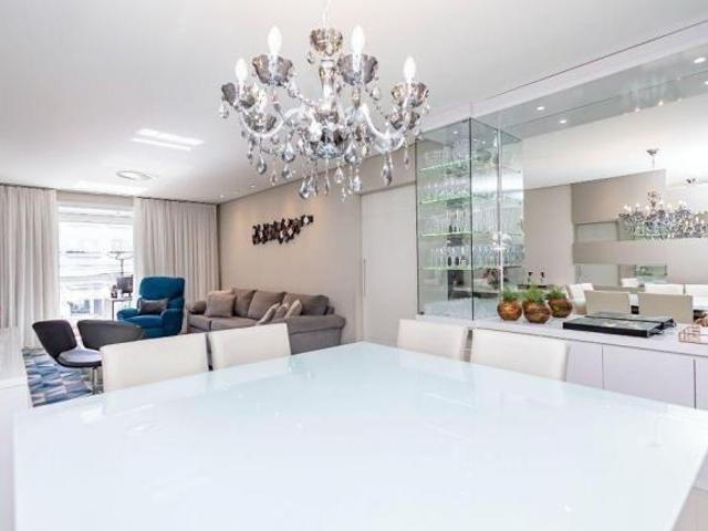 Oportunidade Imperdível em Ribeirão Preto — Casa Espaçosa com 195 m², 4 Quart