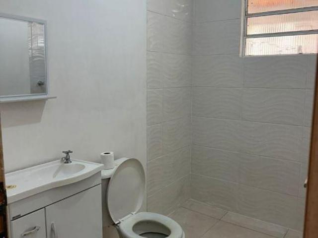 Oportunidade Imperdível na Zona Leste – Casa com Suíte