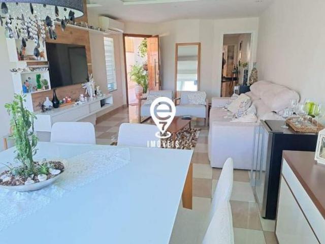 Oportunidade Imperdível na Chácara Inglesa – Casa Ampla e Confortável com 283 m²!