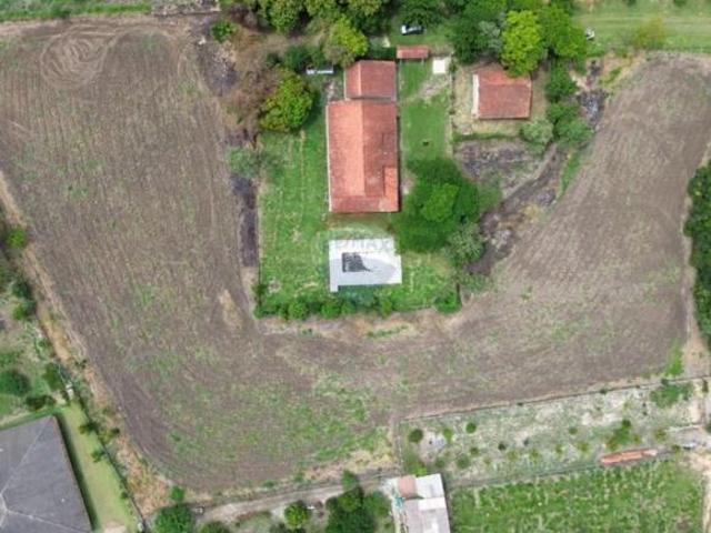 Oportunidade Imperdível: Sítio à Venda em Araçoiaba da Serra SP, Bairro Morro Ipanema com 3 Quartos
