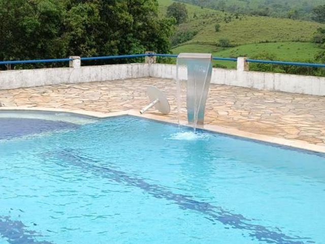 Oportunidade imperdível: Sitio de luxo com 4 quartos, 3 suites e mais de 175.450m² de área em Tatuí