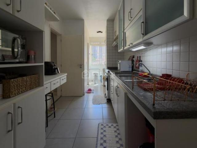 Apartamento com 3 quartos à venda no Cambuí em Campinas