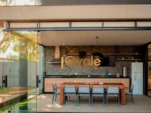 Oportunidade Jardim do Golfe Casa de luxo completa 4 suites, São josé dos campos dos campos SP