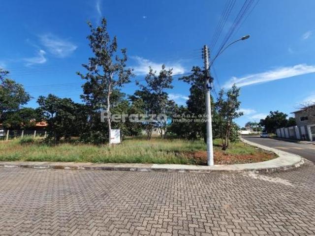 Oportunidade! Ótimo Terreno no Ecológico Parque do Mirante por R$450.000,00