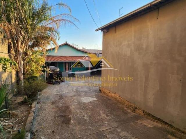 Oportunidade! Ótima Casa de 03 quartos com loja comercial no Imaculada Conceição Sarzedo/MG
