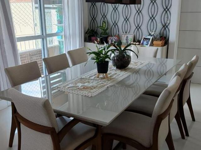 OPORTUNIDADE! LINDO Apartamento de 3 quartos todo reformado CONDOMÍNIO BAIXO