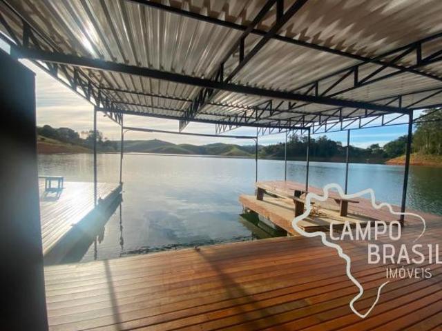 OPORTUNIDADE! LINDO SÍTIO COM VISTA E ACESSO A REPRESA EM SÃO JOSÉ DOS CAMPOS!