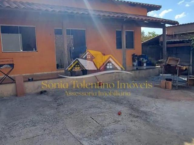 Oportunidade! Linda casa de 03 quartos com bar na frente e salão de festas no Niterói Betim/MG