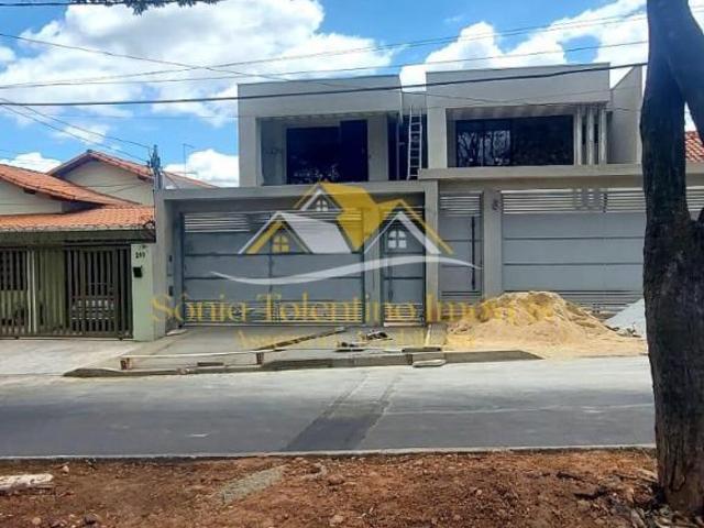 Oportunidade! Linda casa duplex de alto padrão 03 quartos com suíte no Espírito Santo Betim/MG
