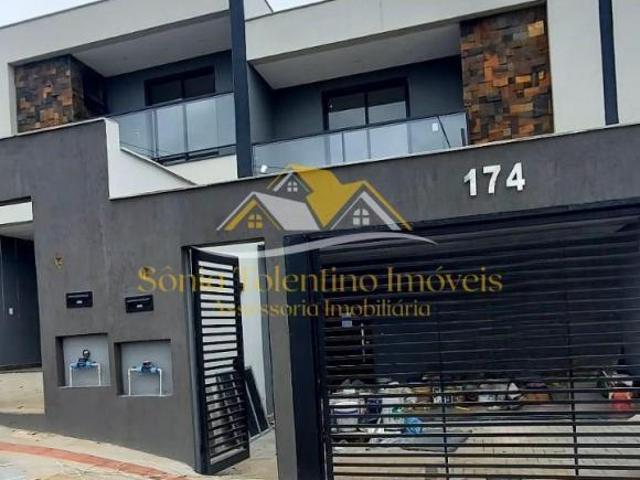 Oportunidade! Linda casa geminada de alto padrão de 03 quartos e suíte no Guaruja Mansões Betim/MG