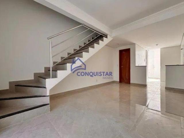 Oportunidade, linda casa geminada no Bairro Piratininga!