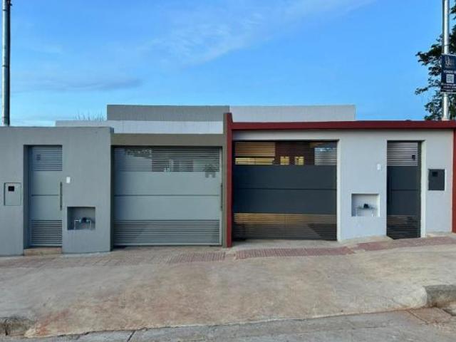 OPORTUNIDADE! LINDA CASA NA MELHOR LOCALIZAÃ?Ã?O DE BETIM BAIRRO TIRADENTES, TENDO 120 AREA Ã?TIL