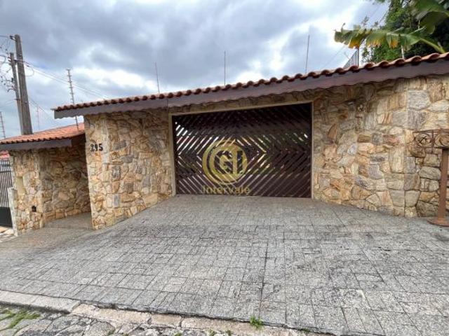 Oportunidade Linda Casa Residencial para Locação Centro / Jacareí SP