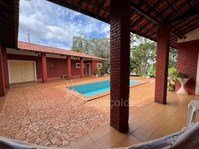 Oportunidade! Linda Chácara Completa no Bairro Corvo Branco em Lençóis Paulista
