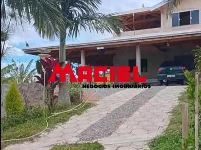 Oportunidade! Linda chácara em condomínio em Maria da Fé MG 3 quartos / 2 WC`s / 8 vagas