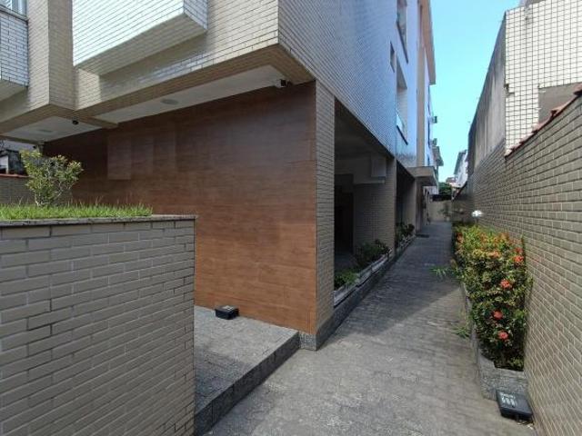 Oportunidade Marapé òtimo apto 90 m2 uteis, de frente, elevador, 2 dorms, Suite, sa