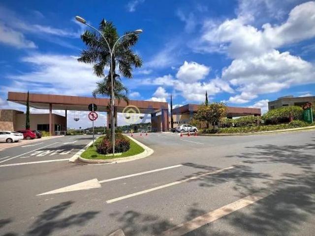 Oportunidade no Condomínio Jardins Bolonha: lote de 510m² em localização privilegiada, ao lado da re