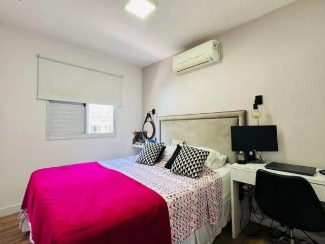 Oportunidade no Campo Belo ! Lindo Apartamento de 64m² todo reformado !