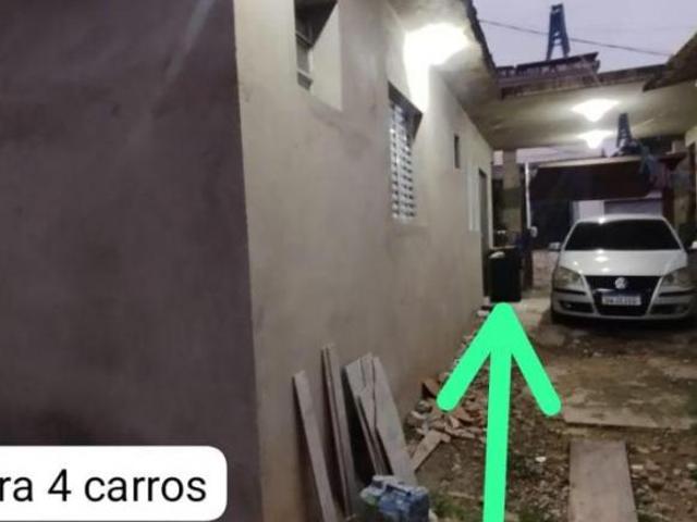OPORTUNIDADE NO CENTRO DE JUQUITIBA!