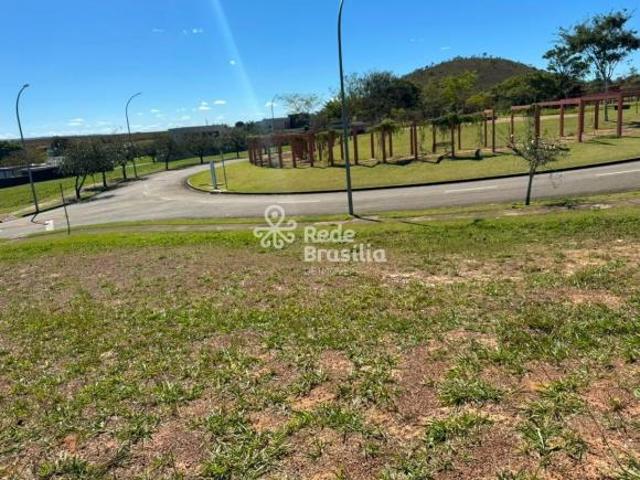 Oportunidade no Alphaville 1 Brasília | Lote de 549 m² em Frente à Praça por Apenas R$ 250 Mil