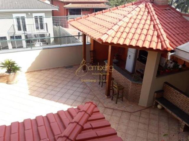 Oportunidade no Bolsão de Interlagos / Casa com Salão de Festas, Quadra e Suítes