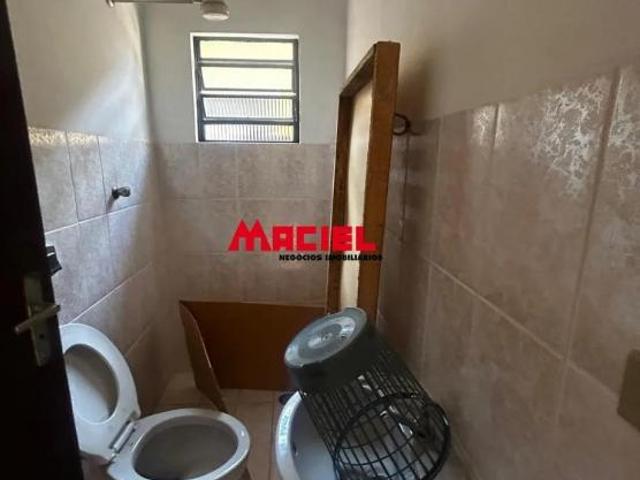 OPORTUNIDADE NO BOSQUE DOS EUCALIPTOS ? CASA COM EDÍCULA E ENTRADA INDEPENDENTE!