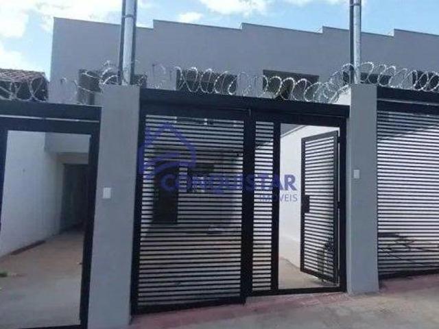 Oportunidade no Bairro Floramar! Linda casa geminada duplex com entrada independente
