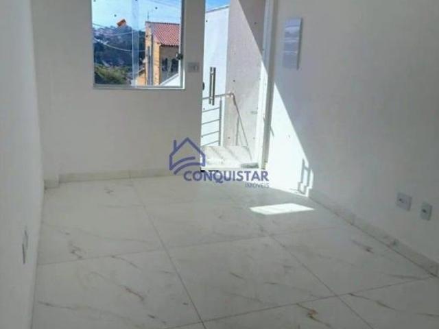 Oportunidade no Bairro Santa Branca! Linda casa geminada com entrada independente