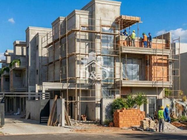 Oportunidade no bairro Uberaba Casa Triplex Em construção