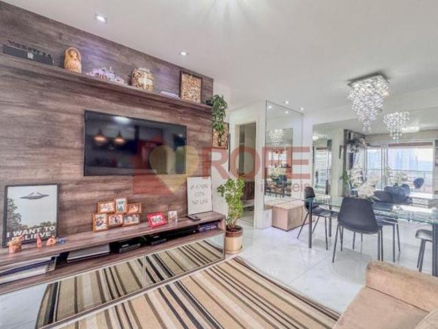 Oportunidade no Brooklin: Apartamento de 75 m² com 2 dormitórios à venda. São 2 quartos, 1 suíte