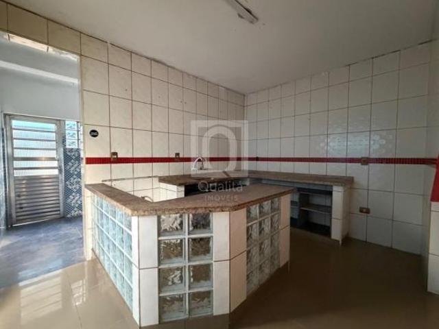 OPORTUNIDADE NO ÉDEN! Sobrado Versátil para Uso Comercial ou Residencial em Sorocaba!