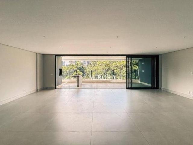 Oportunidade no Edifício Wonder com 4 dormitórios à venda, 283 m² Nova Prochet Londrina/PR