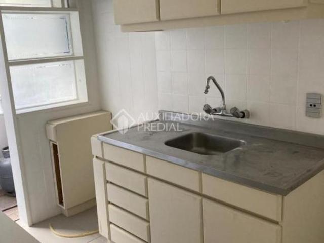 Oportunidade no Higienópolis! Apartamento de 1dormitório com Hidro e Garagem coberta