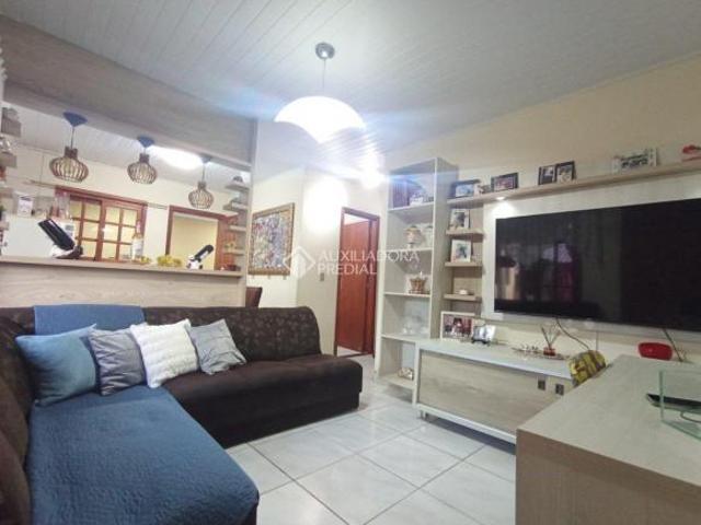 ? Oportunidade no Jardim do Bosque: Casa em Condomínio com Piscina Privativa!