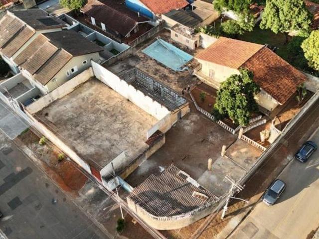 Oportunidade no Jardim dos Pinheiros: Casa com Grande Potencial em Atibaia/SP