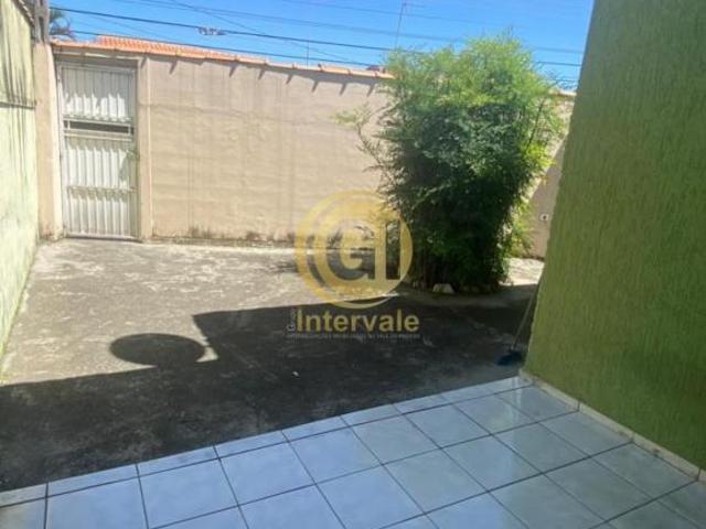 Oportunidade no Jardim Flórida: Casa + Edícula em Terreno de 333m²