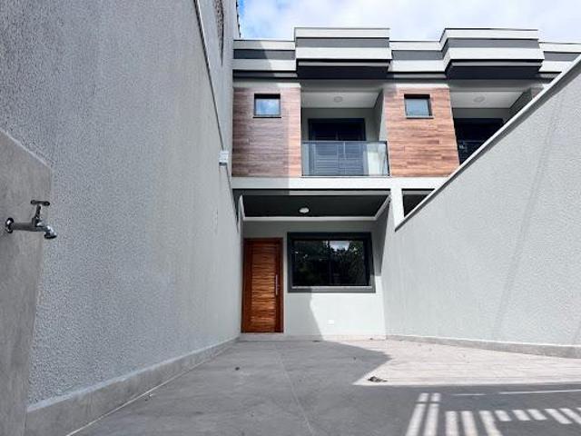 Oportunidade no Jardim Líbano! Sobrado novo, moderno e pronto para morar, localizado em uma das mel
